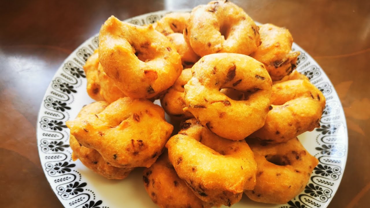 Uzhunnu vada || Indian snack || For vegetarians and all - YouTube