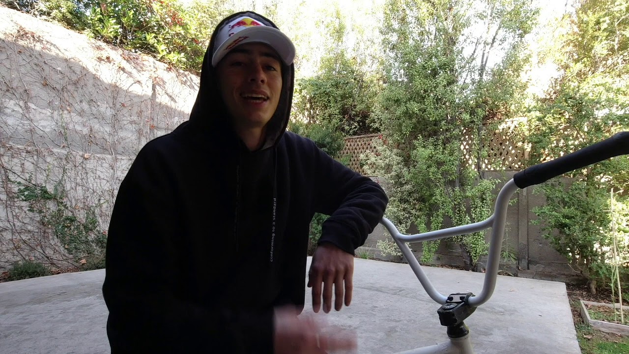 Introducción al BMX y sus disciplinas // Benjamin Hudson - YouTube