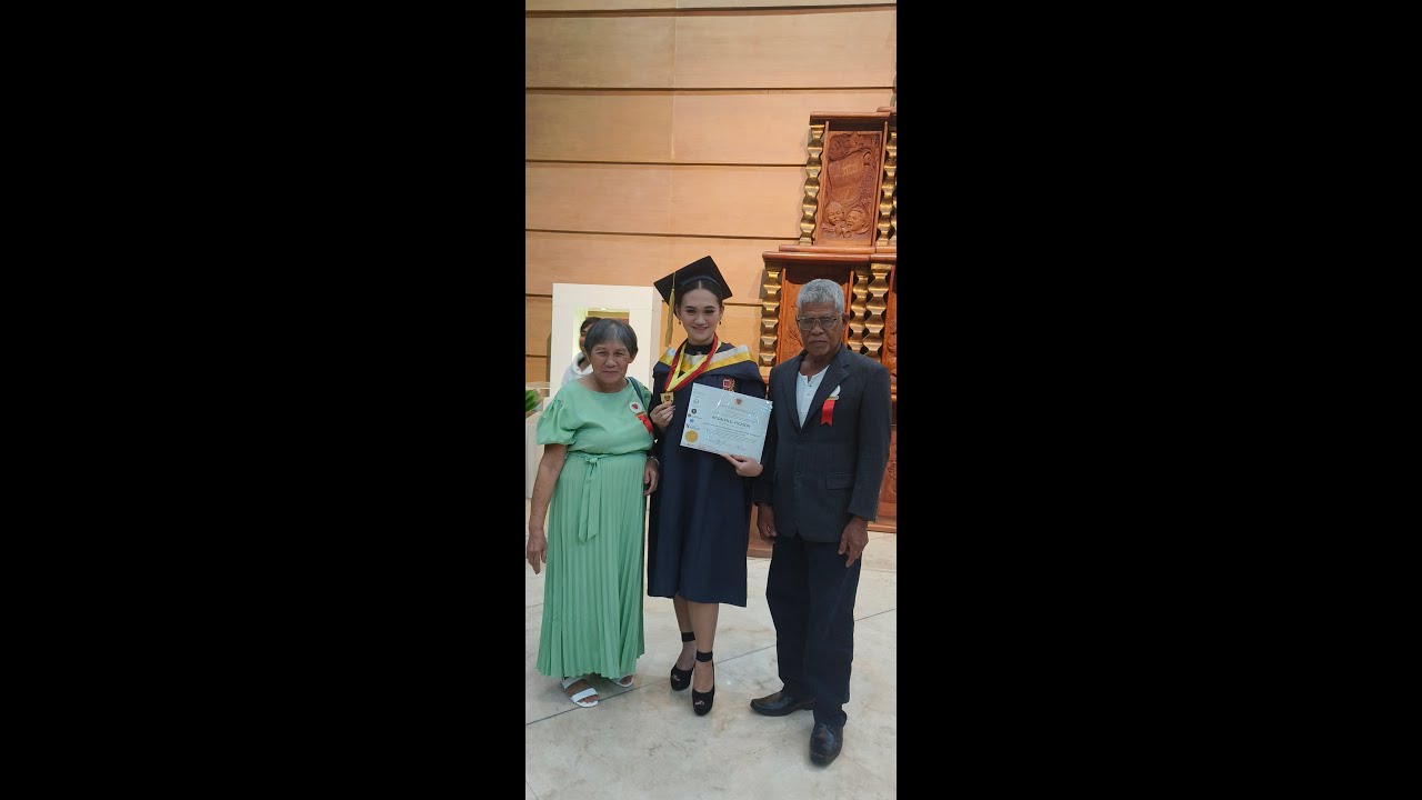 My sister Graduation at PICC - YouTube