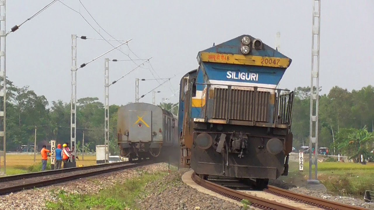[IRFCA] DBRT Rajdhani curve out from Ghoksadanga meet New Jalpaiguri ...