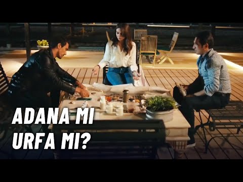 Ferhat, Aslı'ya Elleriyle Dürüm Hazırlarda - Siyah Beyaz Aşk Özel Klip