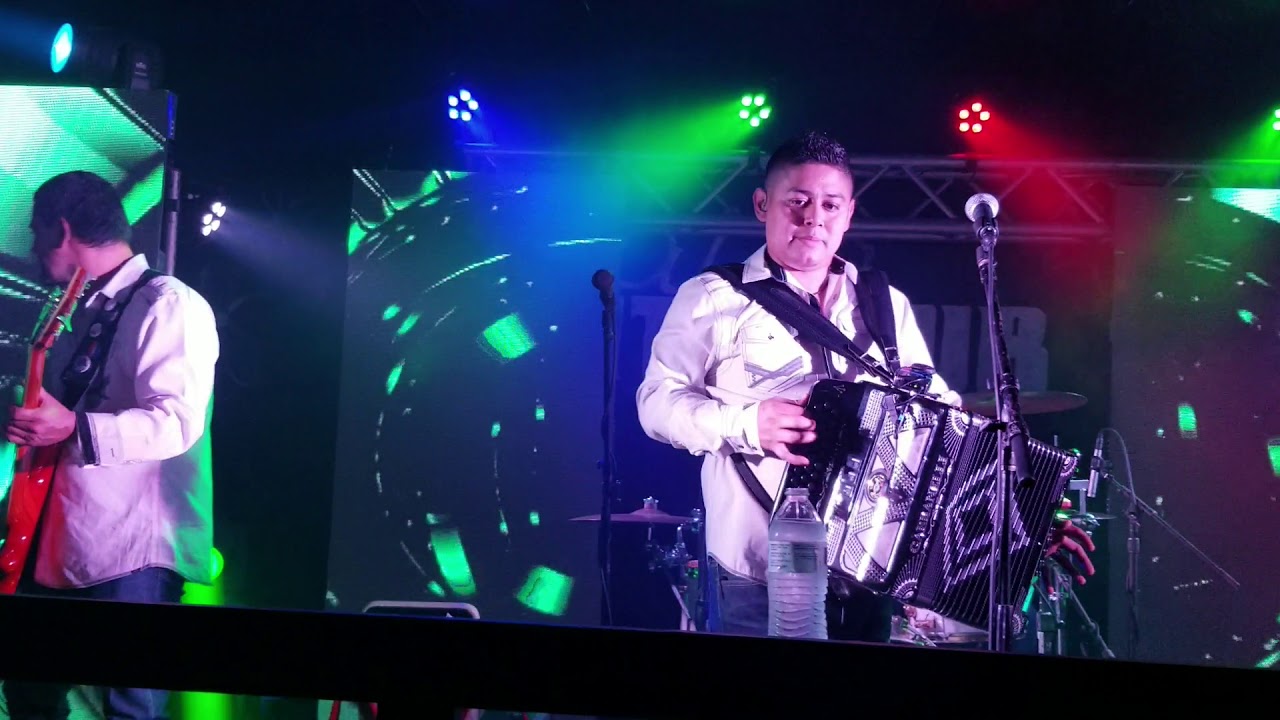 Ricky Naranjo y Los Gamblers - La Unica Estrella/Mala Mujer - YouTube