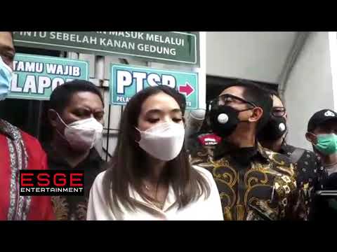 MOMEN GISEL & NOBU BERTEMU DI PERSIDANGAN