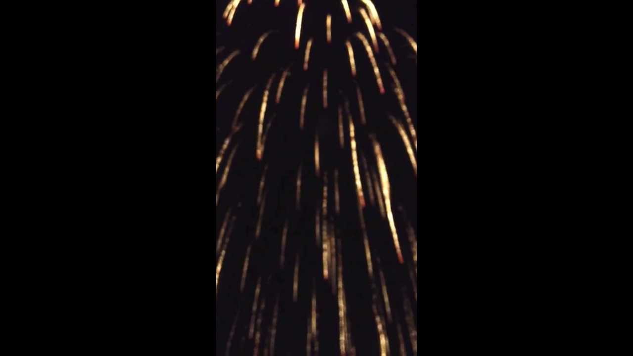 PGI 24 inch shell 2013 Pyrotechnics Guild International - YouTube
