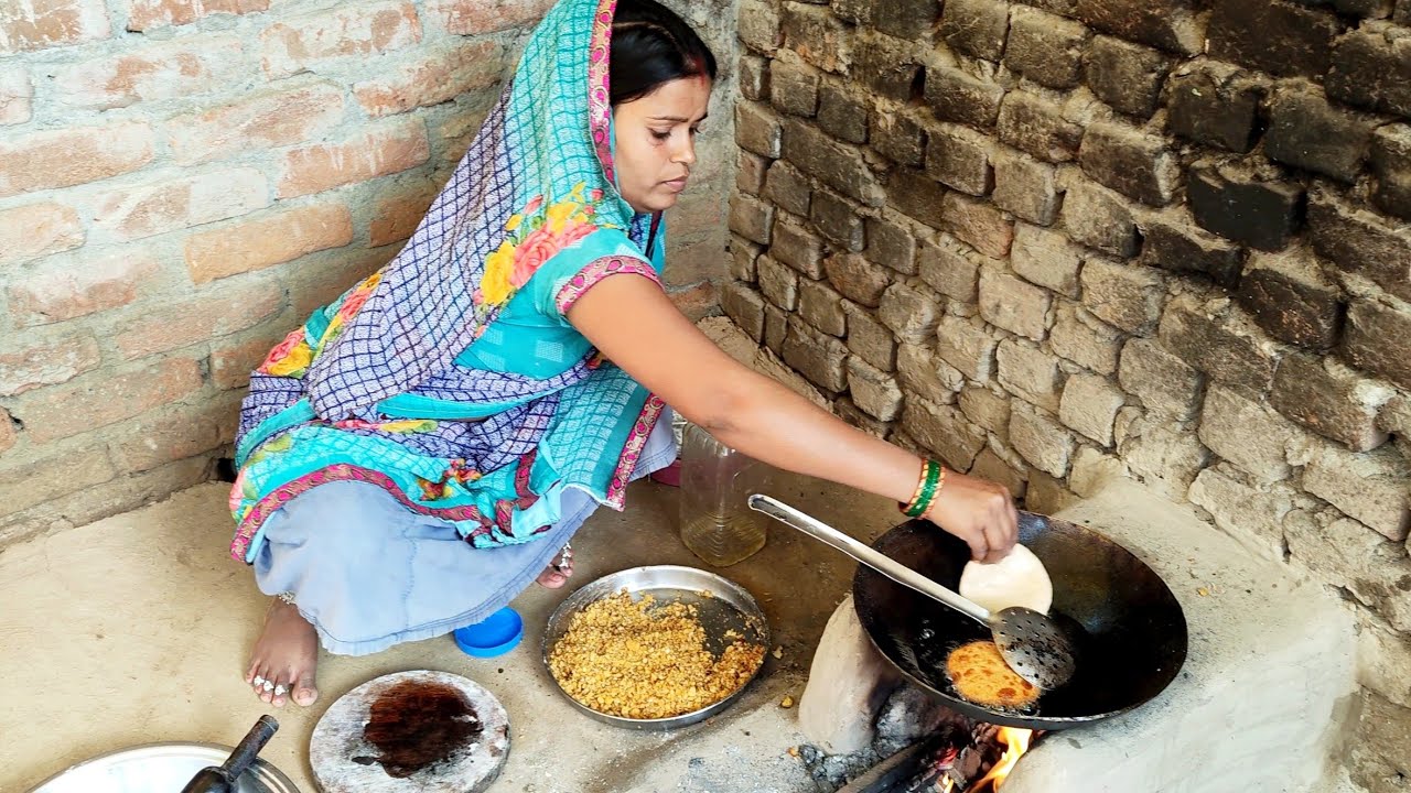 Real life and work of rural village people india up Real village life ...