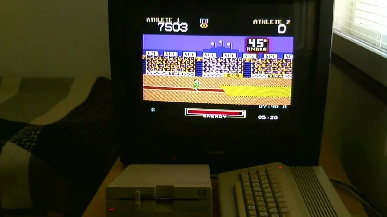 Hunchback at the Olympics on Commodore 64 with commentary - YouTube