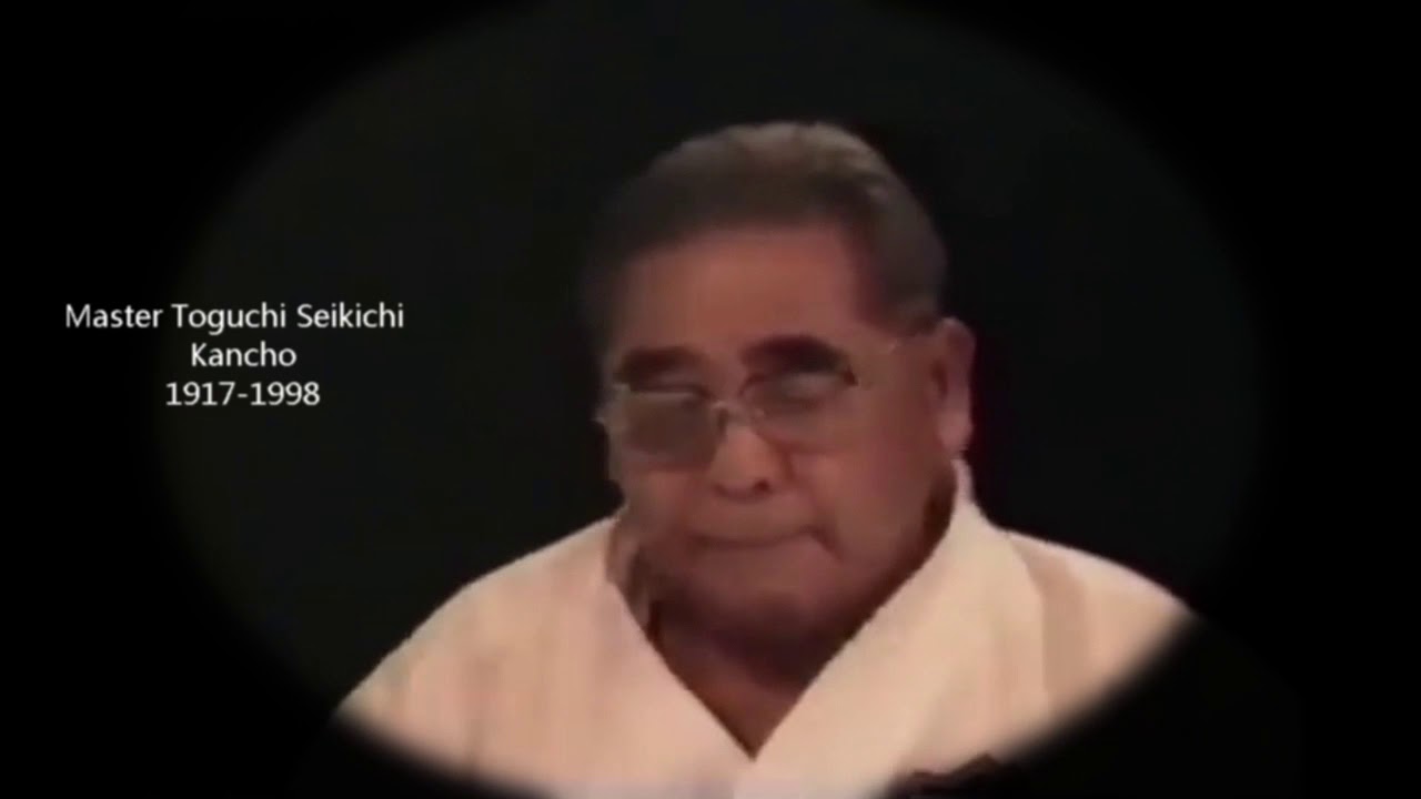GO JU RYU MASTER TOGUCHI SEIKICHI KANCHO - YouTube