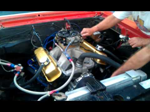 Mean old goat - YouTube