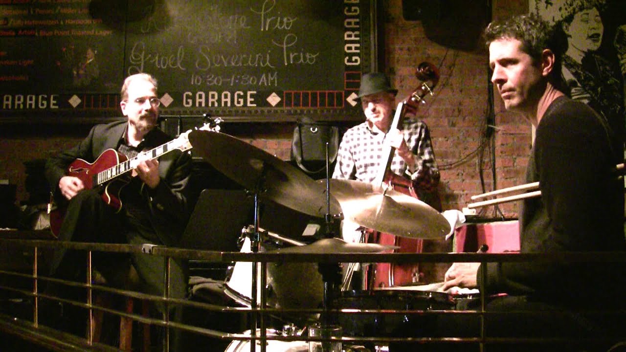 'Just Squeeze Me' - Rick Stone Trio at 'the Garage' NYC Nov 19, 2015 ...