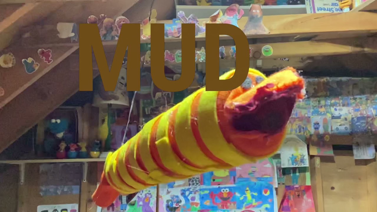 Slimey the Worm Sings Earth, Rain and Mud - YouTube