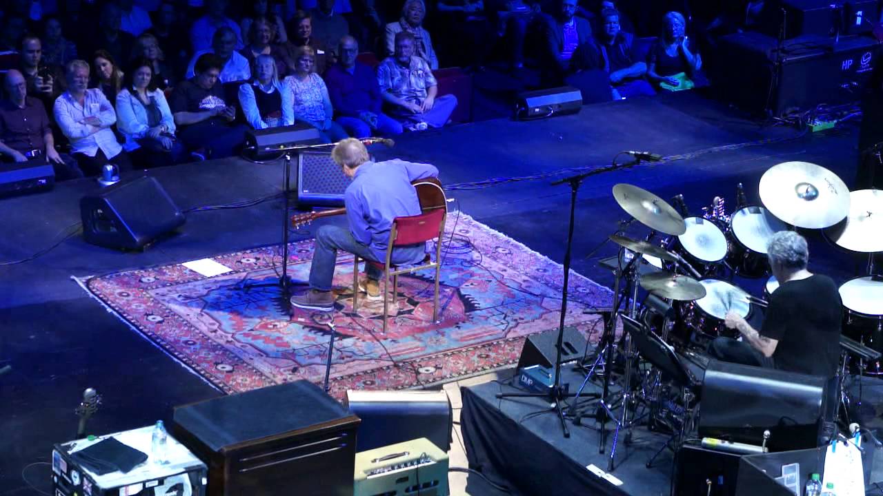 Eric Clapton at Royal Albert Hall London *LAYLA* 17 05 2015 - YouTube