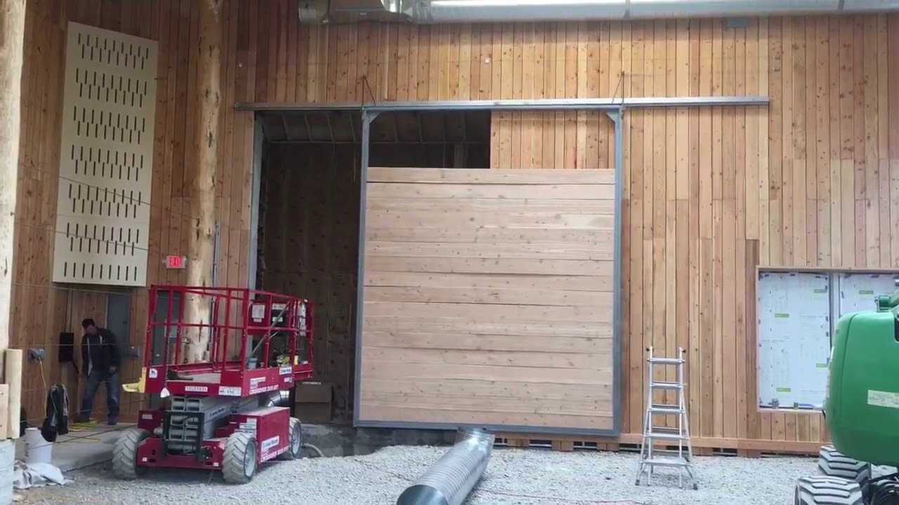 Giraffe Enclosure Door - YouTube
