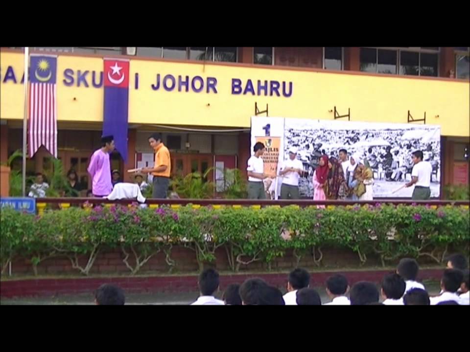sketsa Merdeka SMK Skudai 2011.wmv - YouTube
