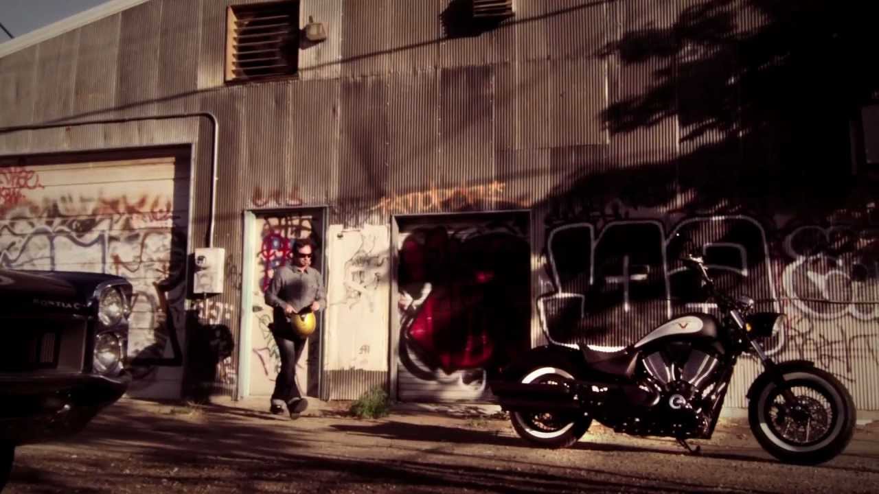 Victory Motorcycles The New Victory Badge - YouTube