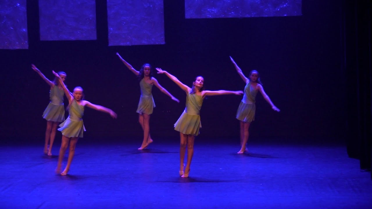 Dansstudio Crescendo juniors - YouTube