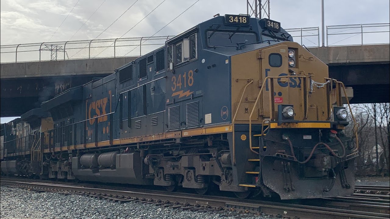 CSX M372-04 with 3418 Leading - YouTube