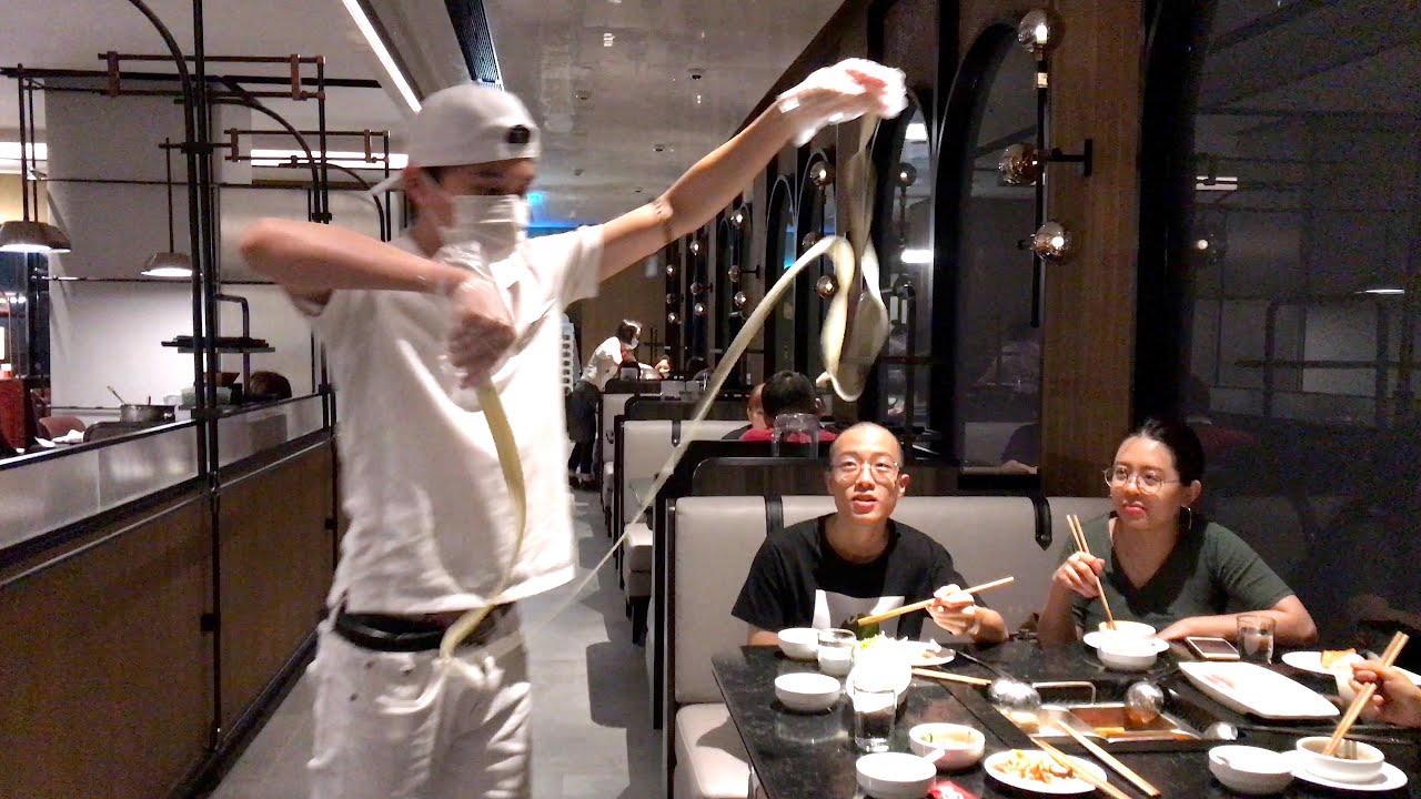 Amazing Noodle Dance (Singapore) - YouTube
