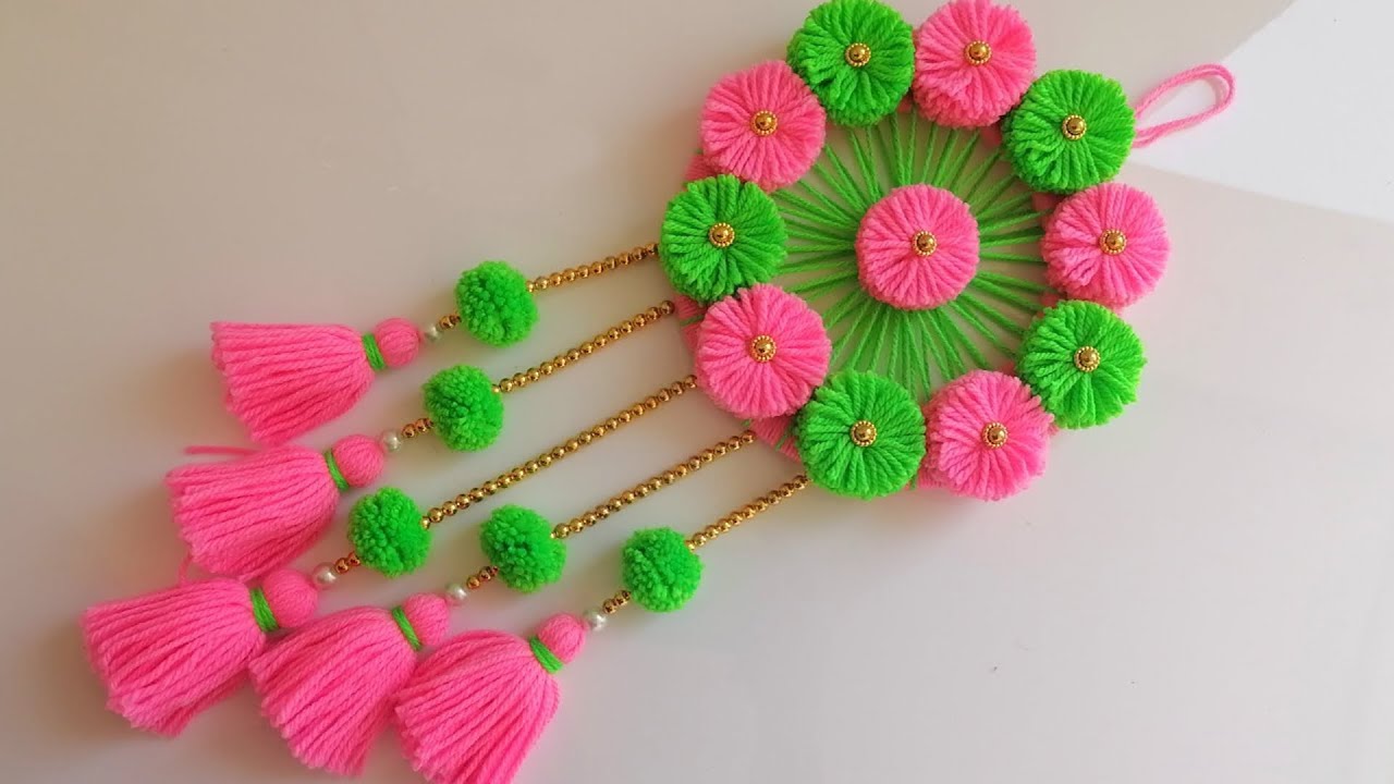 Creative Woolen Wall Hanging Craft Ideas | Easy Woolen Wall Hanging ...