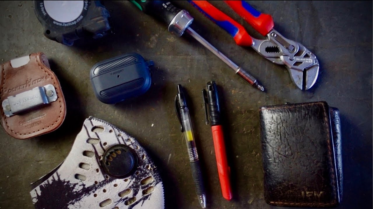 Contractor EDC, What Do I Carry As a Contractor Every Day! - YouTube