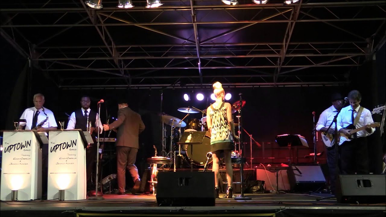 Uptown Band - 25 Or 6 To 4 - YouTube