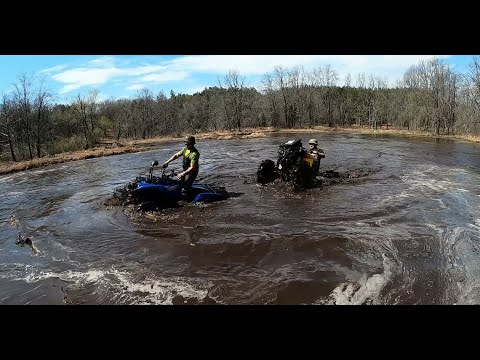 Lifted Renegade's & Grizzly 700 Going Deep at Dyracuse Offroad - YouTube