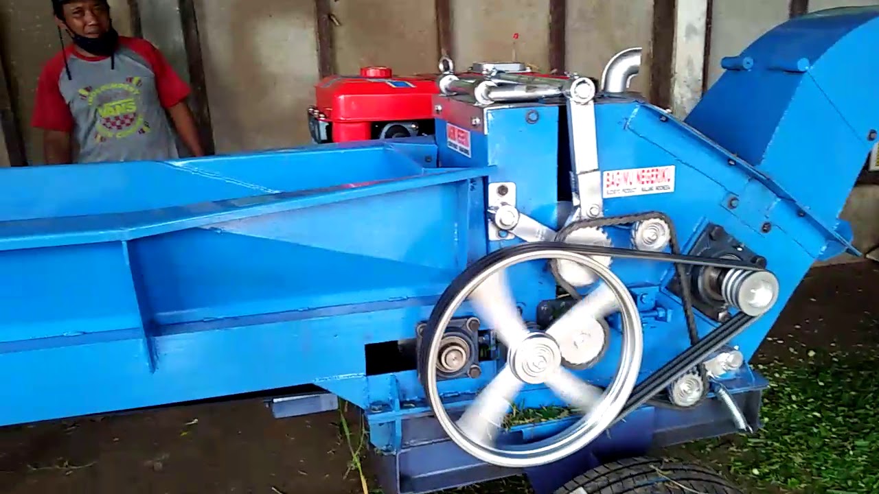 Mesin chopper, mesin perajang rumput, chopper - YouTube
