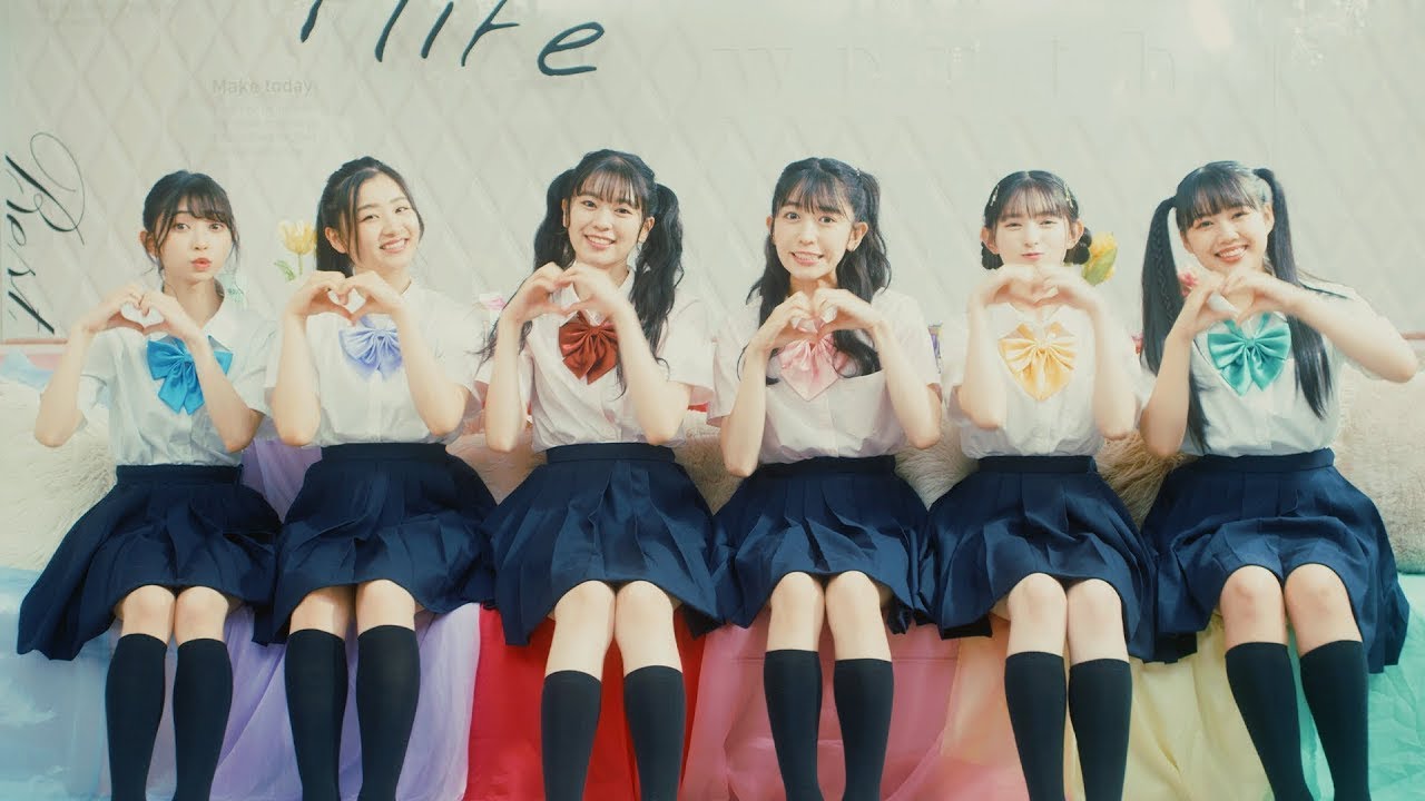 [Playlist] 친구들 몰래 듣는 일본 걸그룹 노래 | J-POP - YouTube