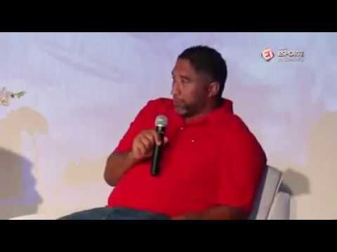 Entrevista com o goleiro engraçado