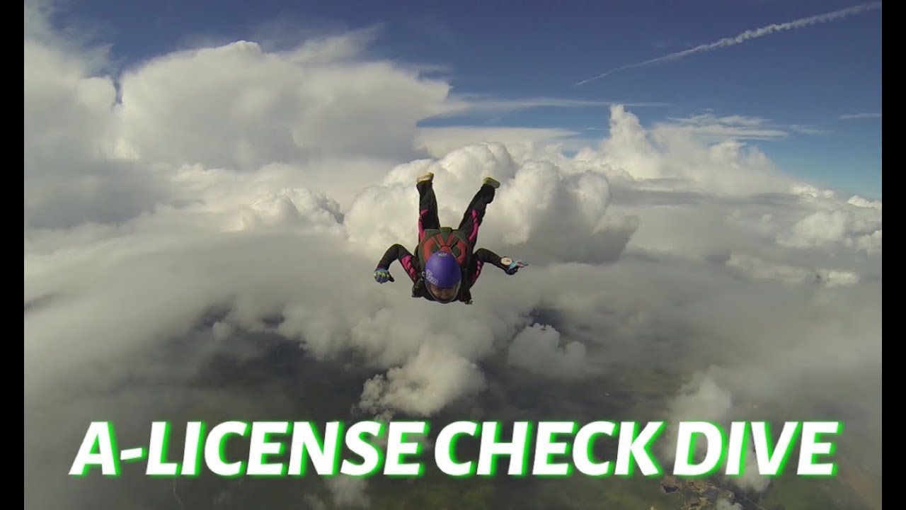 SKYDIVING A-LICENSE CHECK DIVE | JUSTINE SANDERS - YouTube