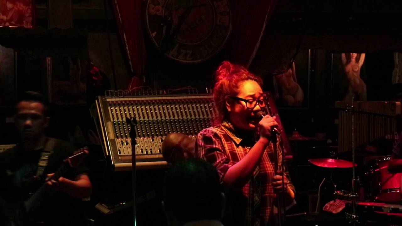 emergency band @ Saxophone Pub 8/9/59 - YouTube