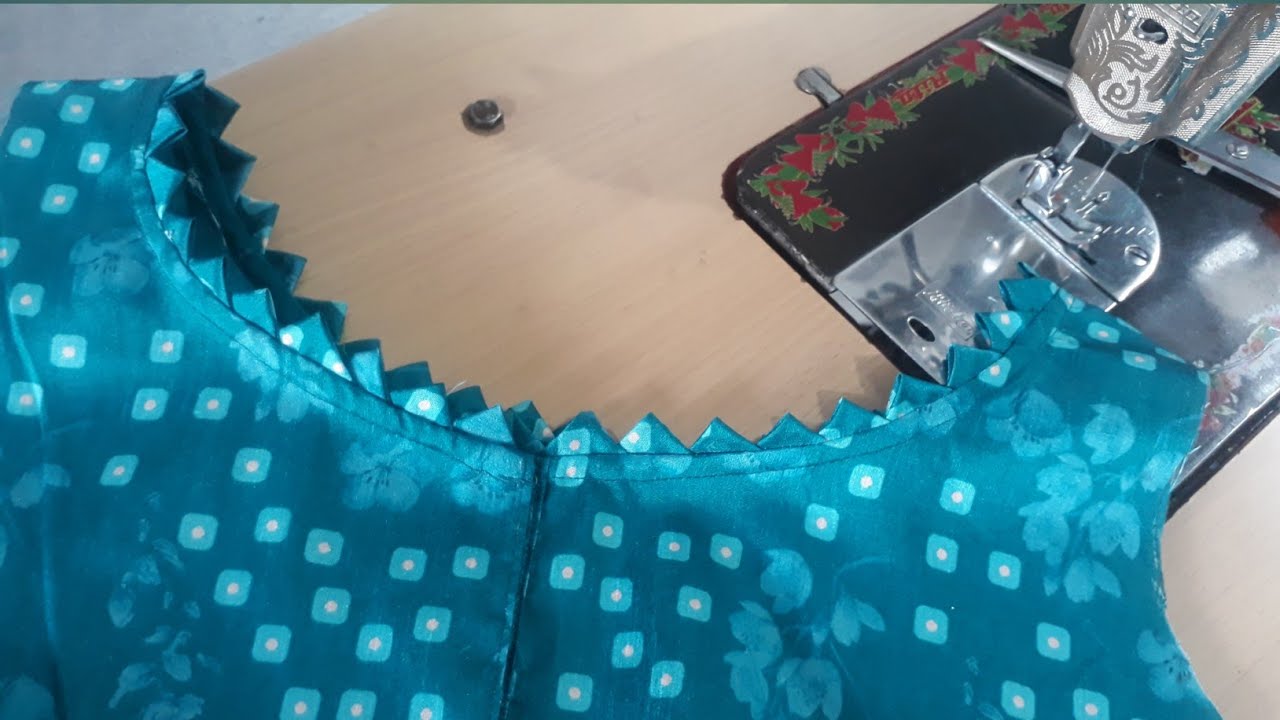 Very Stylish Boat Neck Design || Cutting And Stitching Neck Blouse ...