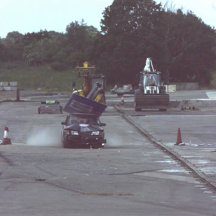 Varley & Gulliver Hi Mast H3000 sign post - YouTube