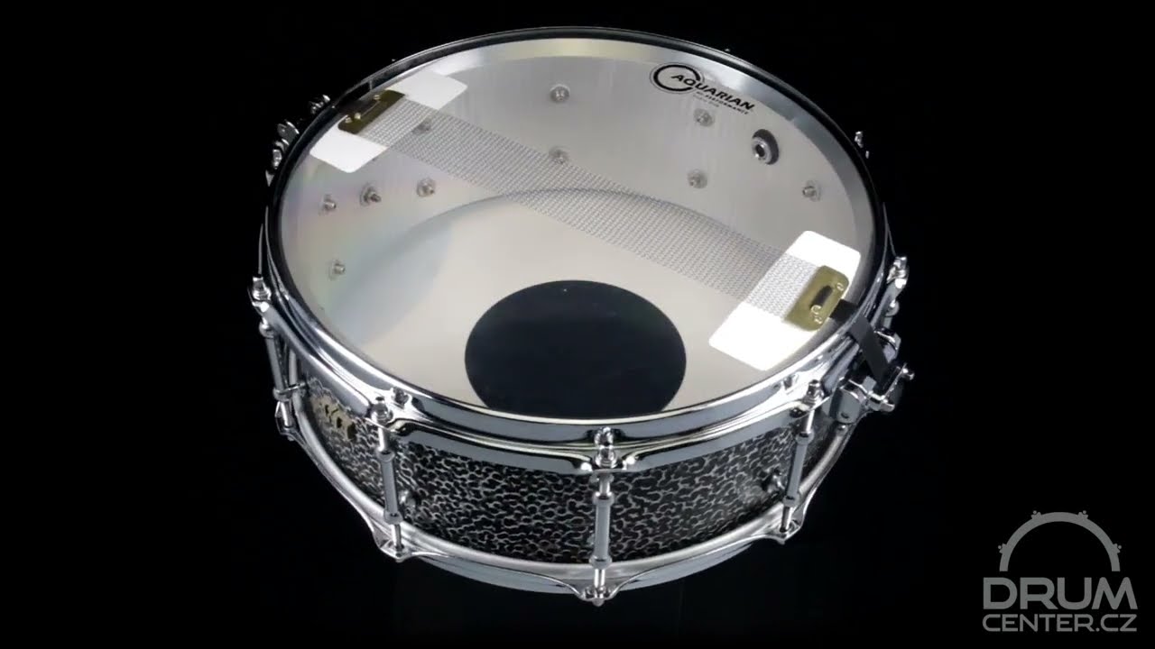 FAT FLYING DRUMS Hammered Aluminium 14x5,5" - YouTube