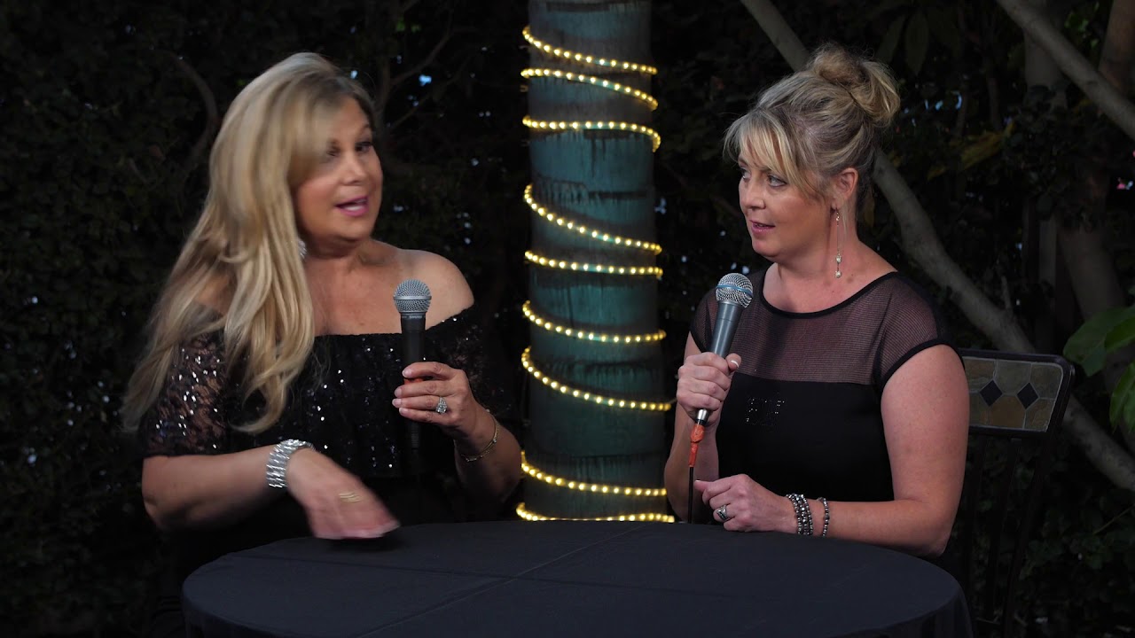Deborah Zara Kobylt Interviews: Sarah Hindman - YouTube