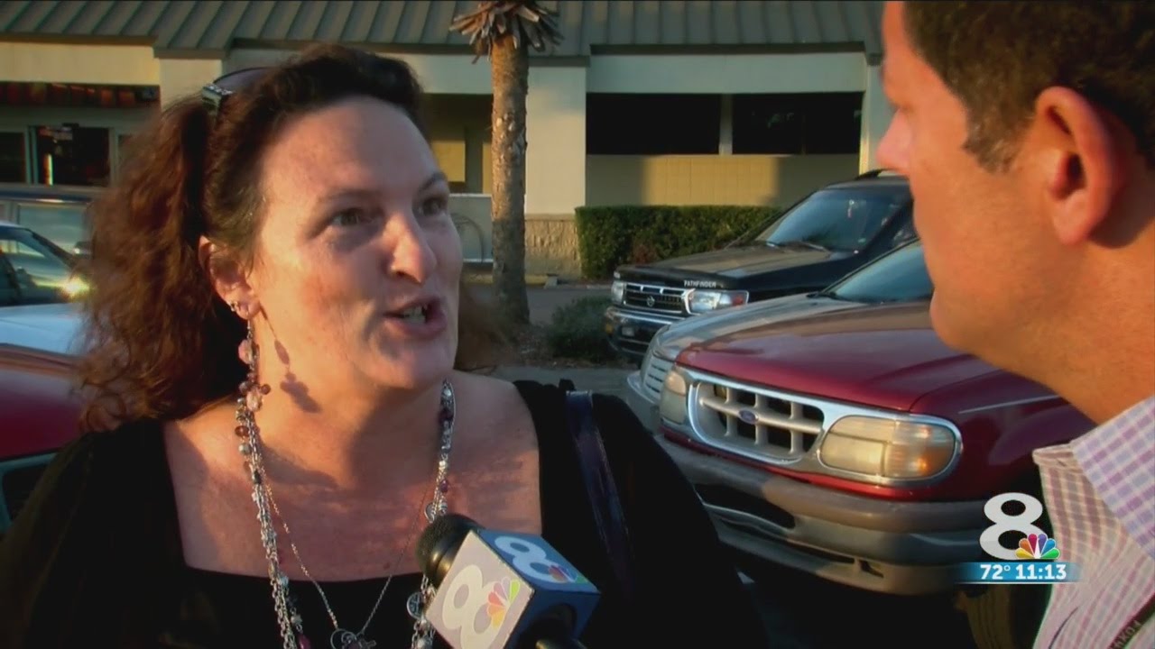 Bay area crooks buy alcohol with cloned credit cards - YouTube