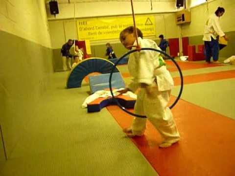 Warming up Baby Brazilian Jiu Jitsu - YouTube