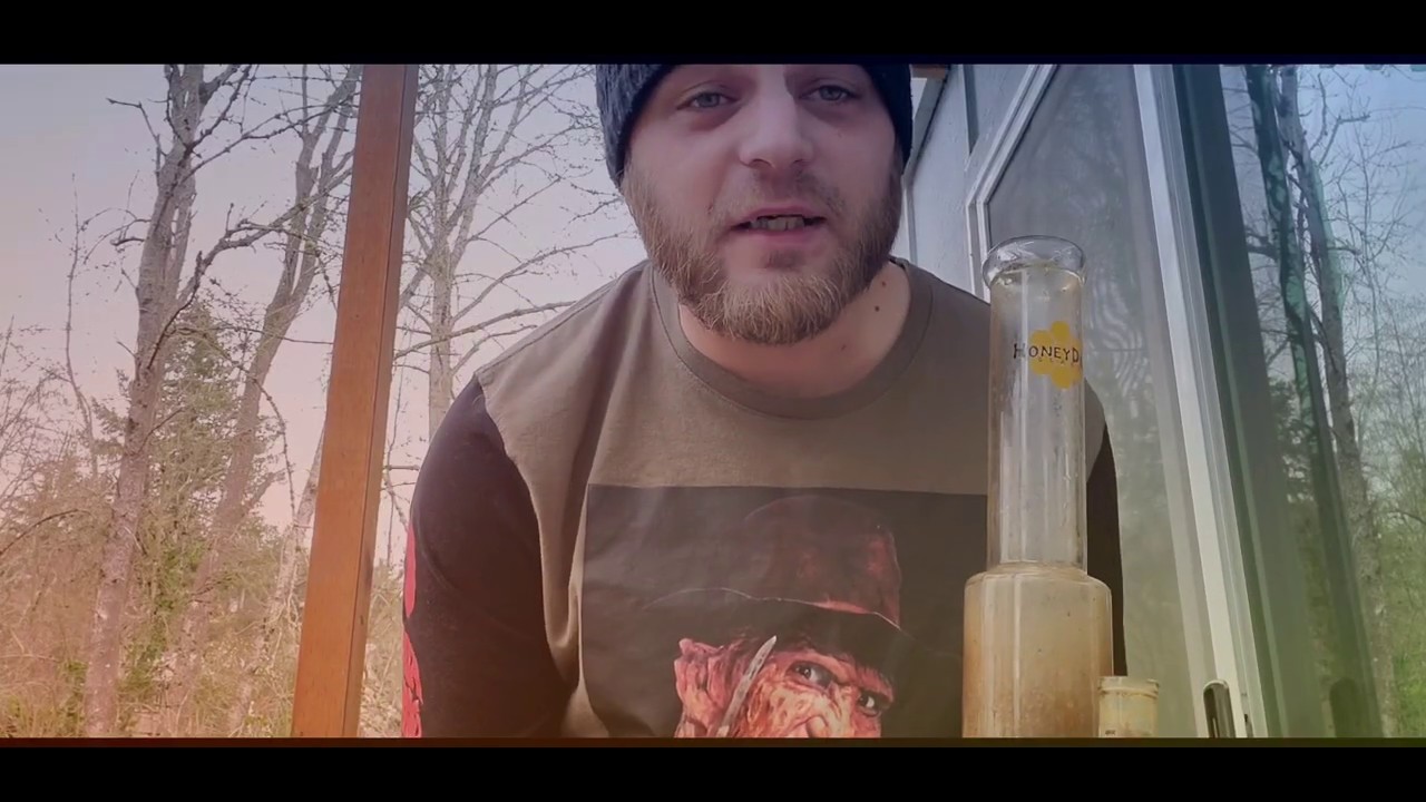 Which do you prefer to smoke out of (doobies question of the day #3 ...
