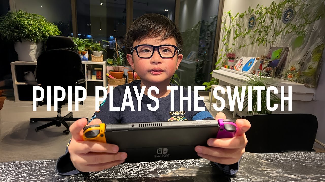 Pipip plays the Nintendo Switch - YouTube