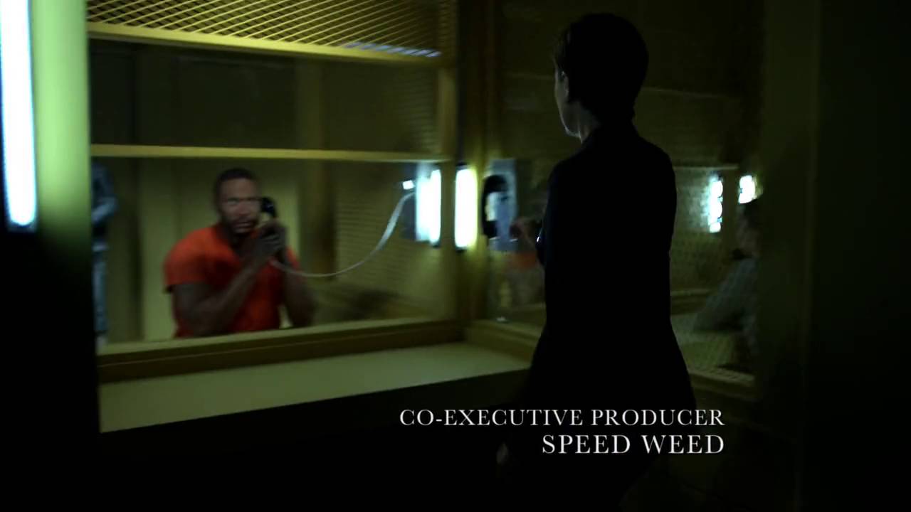 Arrow: S5E3 - Diggle In Prison / Russia Flashback #1 - YouTube