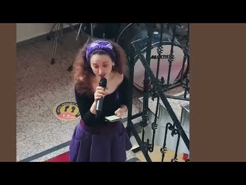 Edebiyat Öğretmenimiz E.ŞAH AYATA'dan 8 Mart Dünya Kadınlar Günü Şiiri