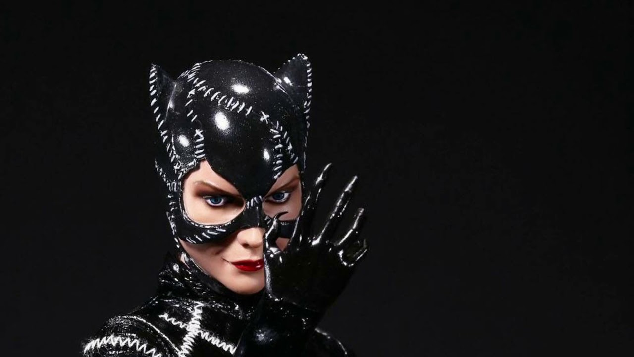 Batman Returns Catwoman 1/6 Scale Figure AC Play - YouTube