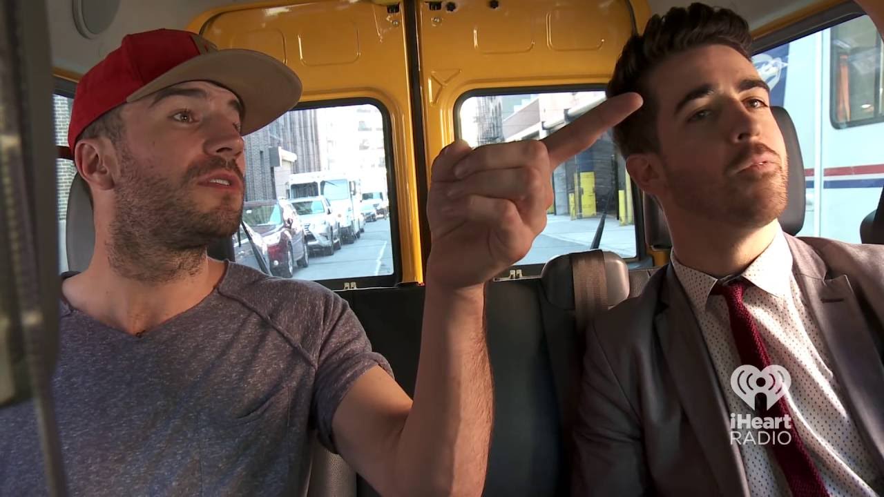 Sam Hunt Sings in a NYC Cab | Exclusive Interview - YouTube