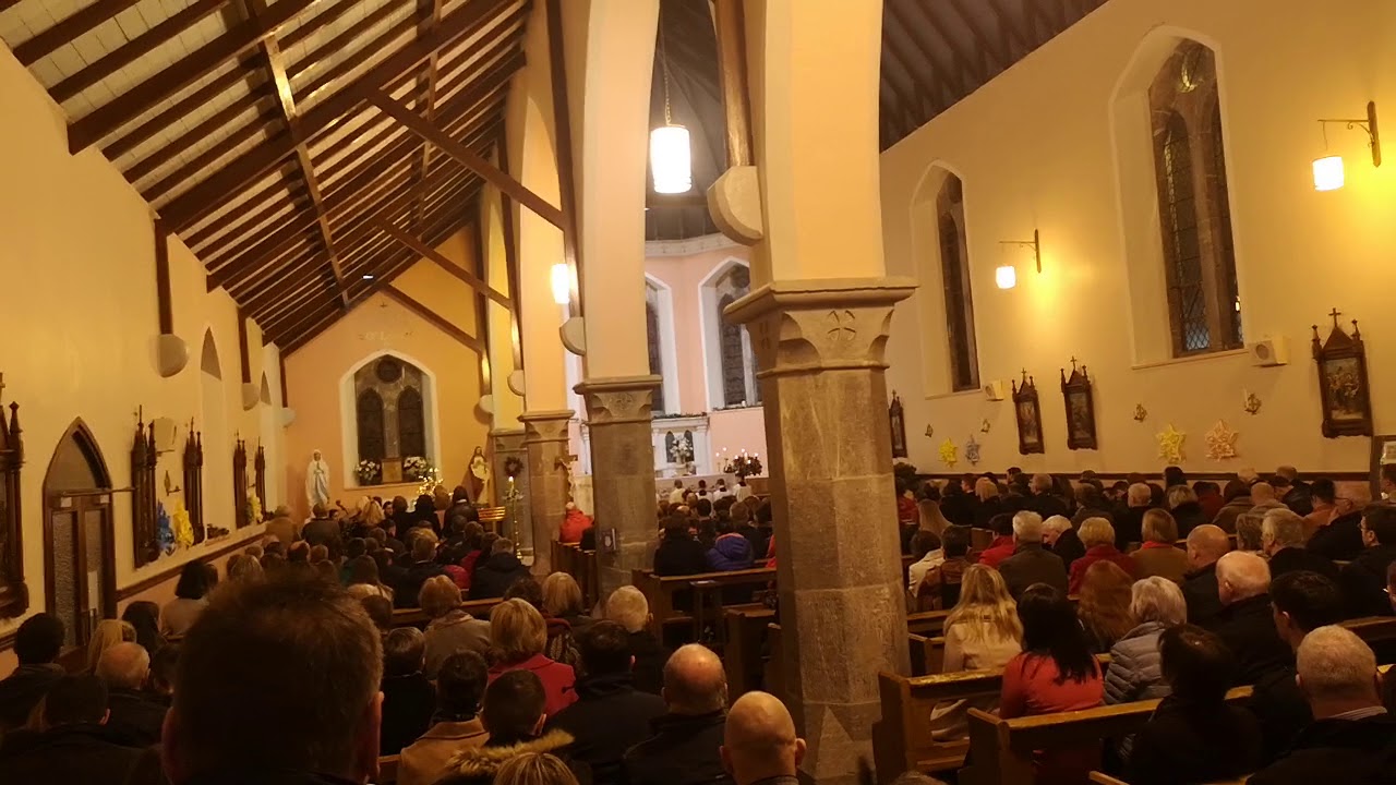 Farran Christmas Eve Mass 2019, Silent Night - YouTube