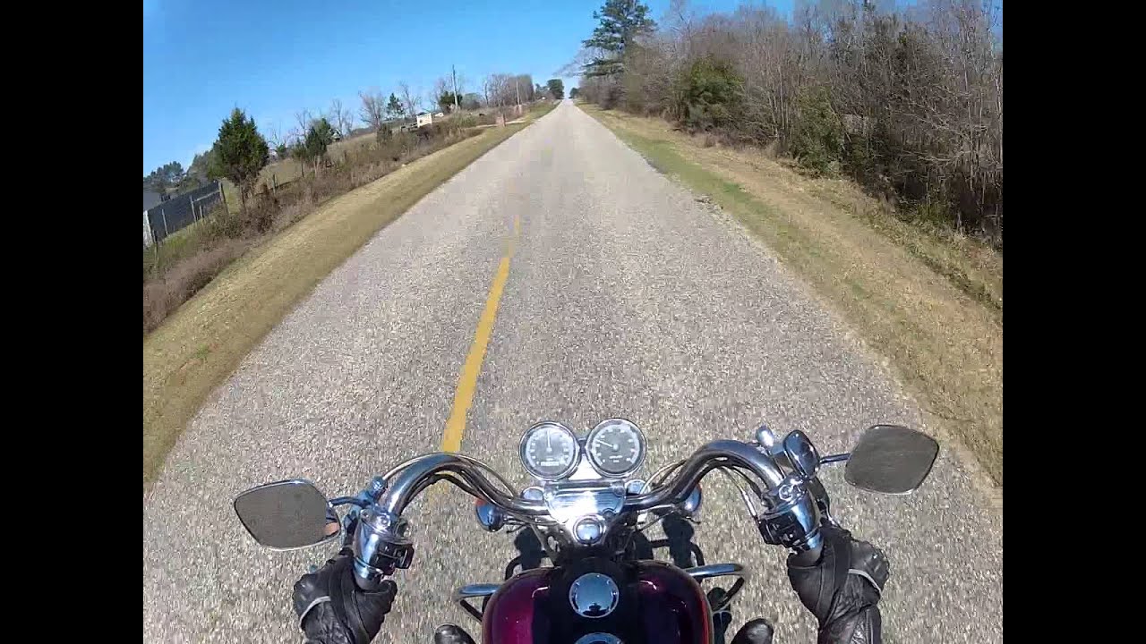 Crossing the state line via county roads. - YouTube