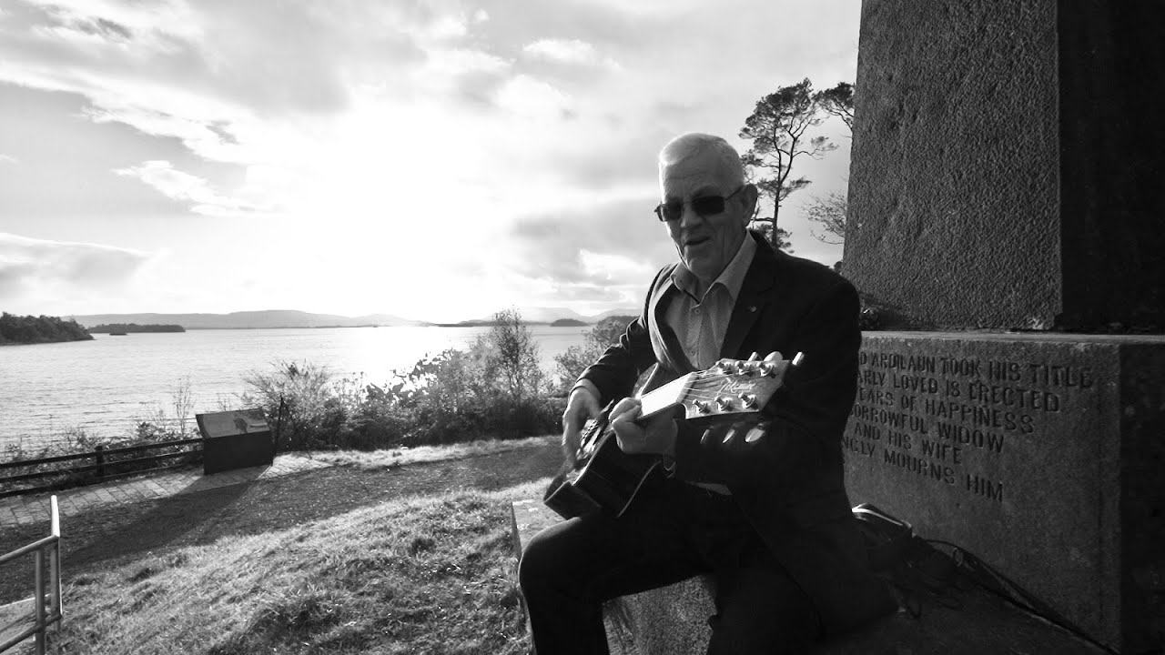 Pamela Brown "cover " sung by Martin Concannon - YouTube