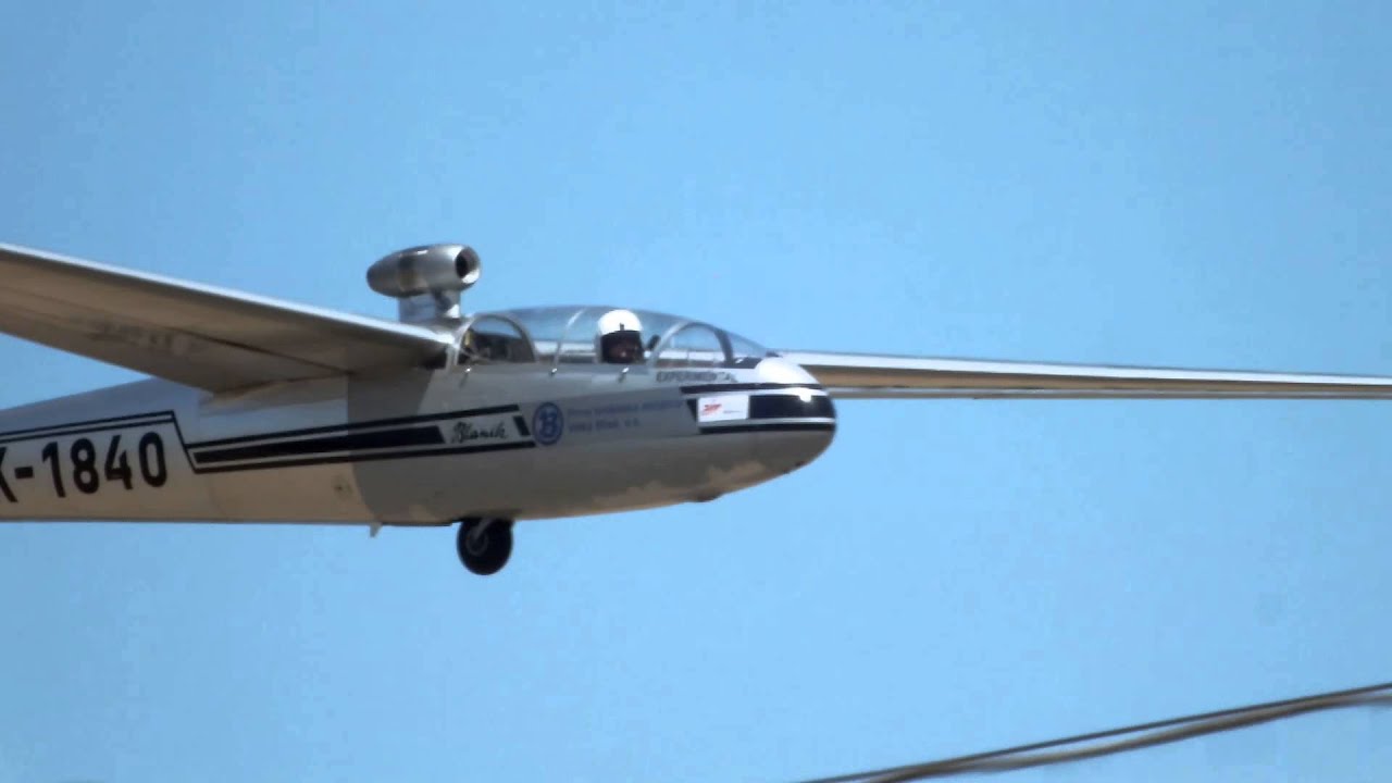 Blanik LET L-13 TJ Experimental with jet turbine PBS TJ 100 - YouTube