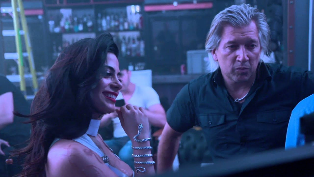 'Shadowhunters' 1x01: Behind the Scenes of the Pandemonium Fight - YouTube