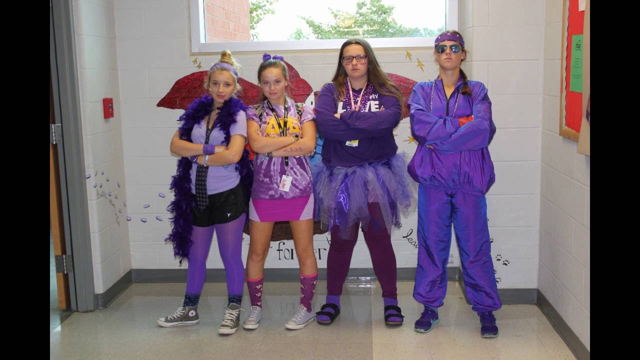 Class Color Day - YouTube