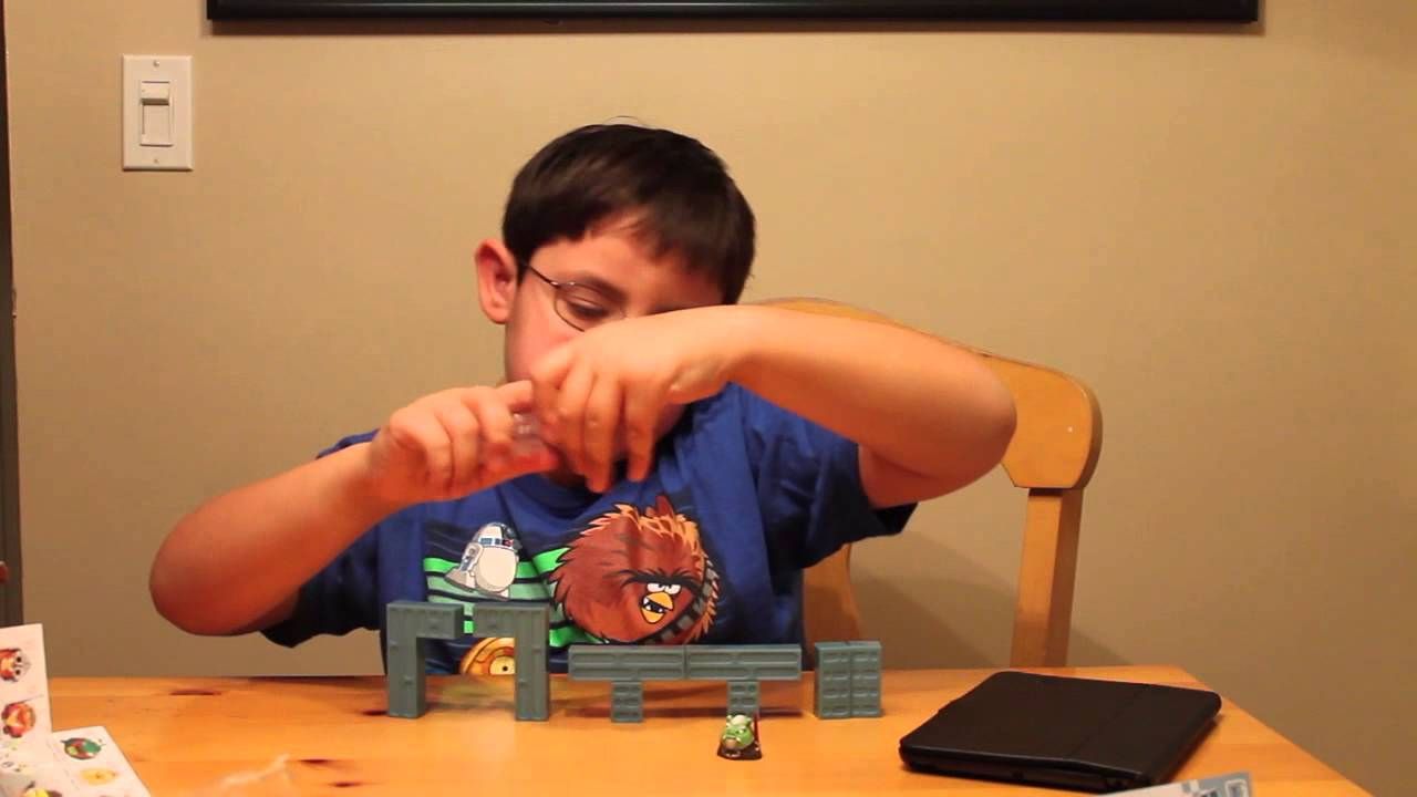 Review - Angry Birds Star Wars Telepods - Duel with Count Dooku - YouTube