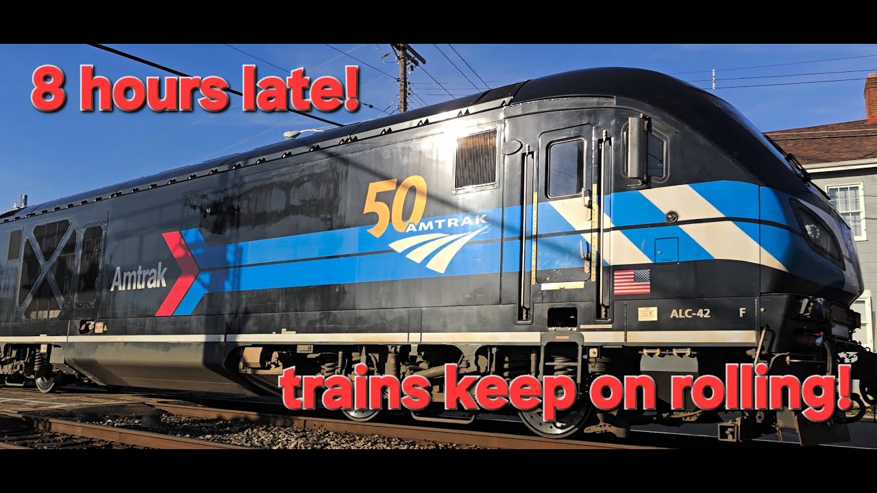 Amtrak Shows Up Eight Hours Late, Trains Roll Through Glendale. - YouTube